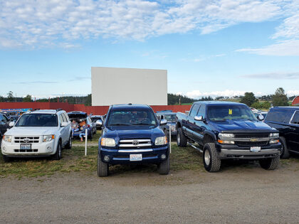 The Retro Drive-In Theater In Washington You've Probably Never Heard Of