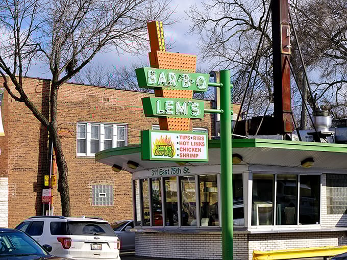 Classic Bar-B-Q Lem's serves up mouthwatering tips, ribs, hot links, and chicken! A beloved neighborhood spot with authentic barbecue flavor and tradition!