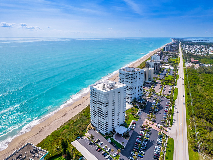 Where two worlds meet &ndash; the tranquil Intracoastal on one side, the mighty Atlantic on the other. This narrow strip of paradise is Florida's version of having your cake and eating it too.