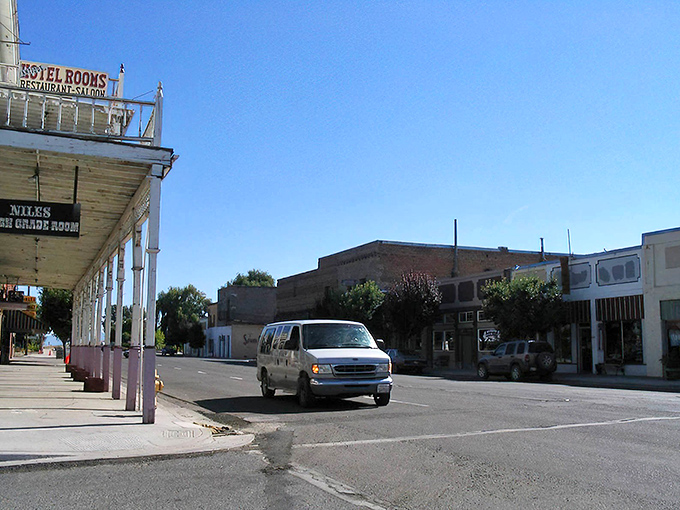 Downtown Alturas captures small-town America perfectly &ndash; where the pace slows down and you might actually make eye contact with strangers passing by.