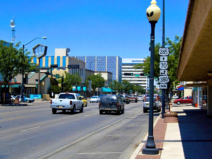Downtown Roswell greets visitors with wide streets and distinctive streetlamps topped with alien-eyed globes &ndash; a charming blend of small-town America and cosmic curiosity.