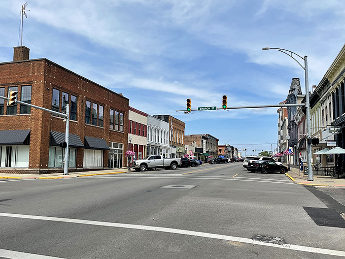 Main Street Jackson offers that perfect small-town tableau where the traffic lights change just slowly enough for you to contemplate your next retirement adventure.