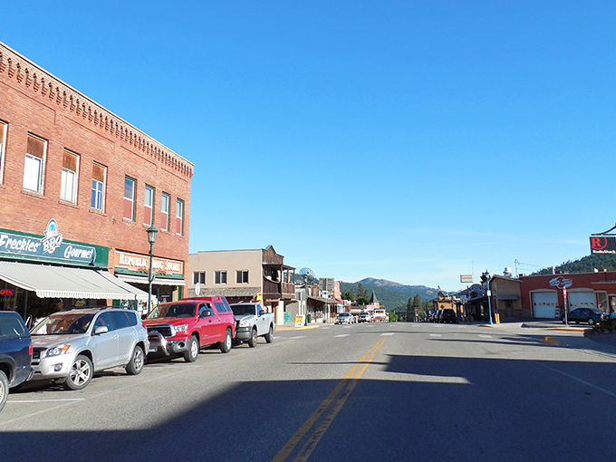 Main Street, Republic &ndash; where traffic jams involve deer families and the rush hour consists of three pickup trucks meeting at the town's only stoplight.