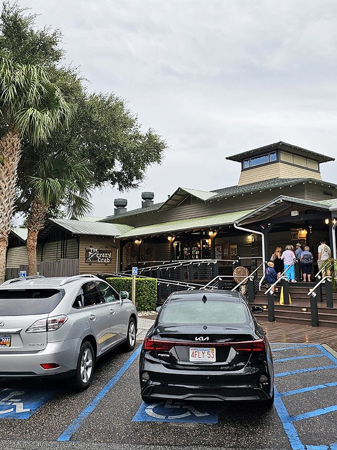 The Crazy Crab's unassuming exterior hides seafood treasures within, like finding a pearl in an oyster.