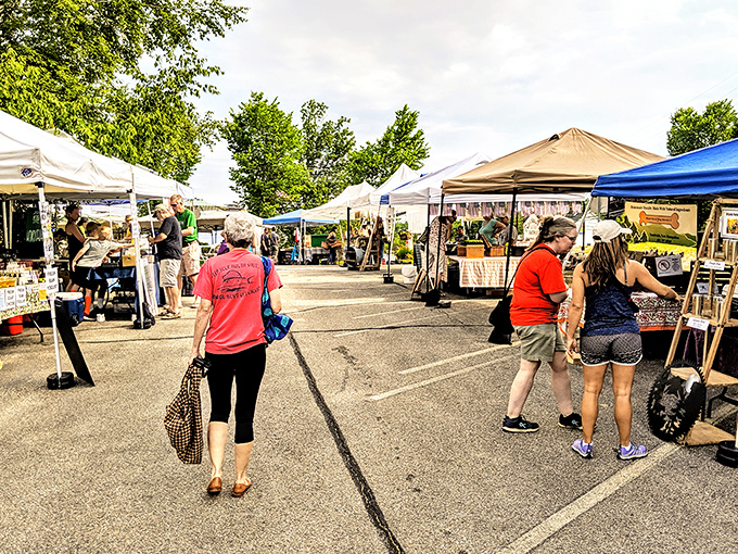 summer sea, creating an inviting pathway for market-goers to explore local treasures.