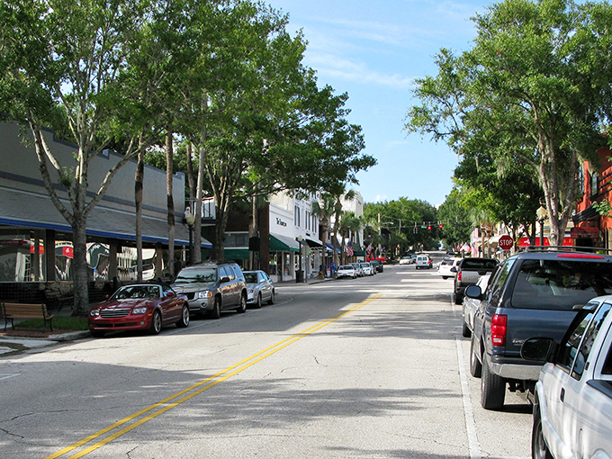 Downtown Mount Dora welcomes you with tree-lined streets and that small-town charm that's increasingly rare in Florida. No mouse ears required!