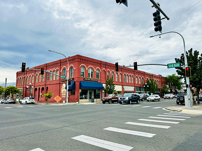 Downtown Ellensburg's historic brick buildings look like they were built specifically to photograph well on a sunny afternoon.