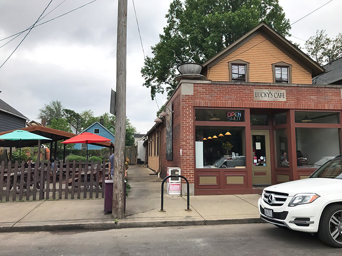 Lucky's Cafe nestles into Cleveland's Tremont neighborhood like it's always belonged there, a brick-fronted beacon of breakfast bliss.