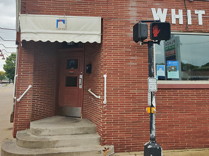The unassuming brick exterior of White House Chicken in Barberton might not scream "culinary destination," but locals know this modest fa&ccedil;ade hides chicken greatness within.