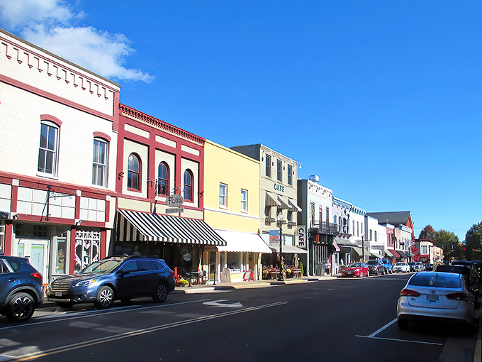 Downtown Culpeper's colorful storefronts stand like a lineup of well-dressed gentlemen, each with its own personality yet harmonizing perfectly with its neighbors.