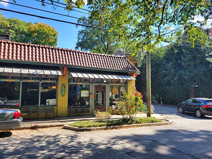 Folk Art's cheerful yellow brick exterior with its distinctive red-tiled roof stands like a breakfast beacon on North Highland Avenue, welcoming hungry visitors to Inman Park.