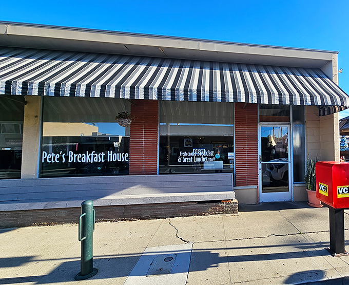 Those classic striped awnings aren't just for show&mdash;they're practically a universal symbol for "good food happens here."