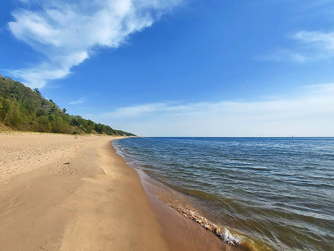 The golden stretch of Lake Michigan shoreline at Olive Shores invites you to leave footprints where stress can't follow.
