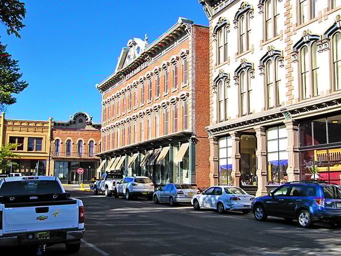 These Victorian facades have been standing proud since the 1880s, outlasting several fashion trends and approximately 47 New Year's resolutions.