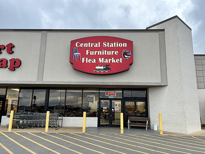 The iconic red sign beckons bargain hunters like a lighthouse for the thrift-obsessed. Welcome to treasure hunting headquarters in Hot Springs!