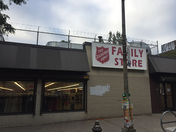 The unassuming exterior hides a treasure trove within. Like finding a speakeasy, but instead of cocktails, you'll discover vintage cardigans and mid-century lamps.