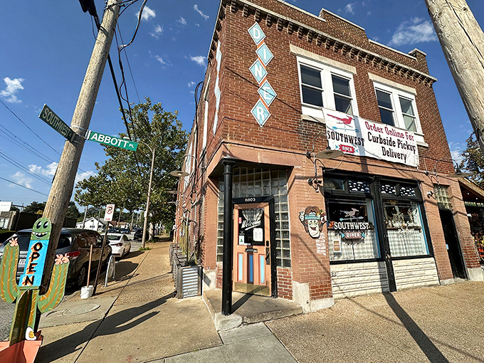 Corner charm with turquoise accents and a cactus "OPEN" sign &ndash; Southwest Diner doesn't whisper its presence, it announces it with architectural jazz hands.