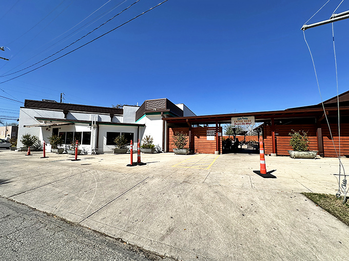 Sun's out, good times ahead! Head on in and enjoy the welcoming vibe of this San Antonio classic.