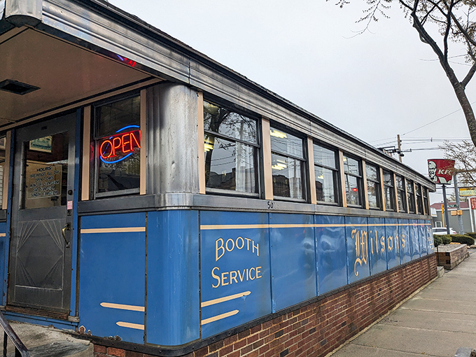 The blue-and-gold fa&ccedil;ade of Wilson's Diner stands like a time capsule on Waltham's Main Street, promising comfort food salvation to hungry Massachusetts souls.