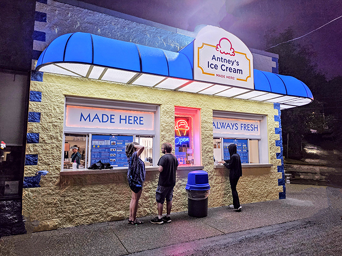 Evening magic at Antney's, where the line moves fast but anticipation makes time stand still.