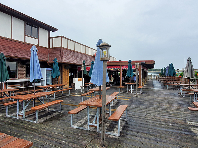 Waterfront dining doesn't get more Maryland than this. Mike's iconic red signage welcomes hungry seafood lovers to their South River paradise.