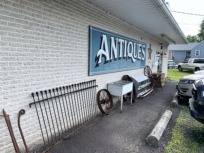 The exterior doesn't lie&mdash;this place is serious about antiques! Those wagon wheels aren't just decoration; they're appetizers for the historical feast waiting inside.