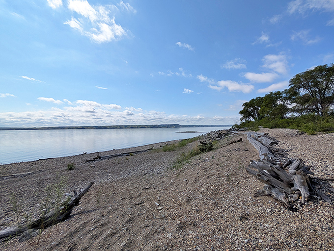 A quiet spot invites you to soak in Lake Sakakawea&rsquo;s vast beauty. Nature&rsquo;s therapy office, no appointment necessary.