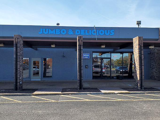 Don't judge this burger book by its cover! Behind that bright blue sign and modest brick facade lies a Tennessee treasure trove of stuffed burger perfection.