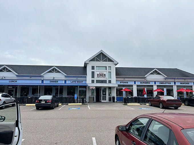 Classic New England architecture meets comfort food haven. Those blue awnings are like beacons calling to hungry travelers on I-95.