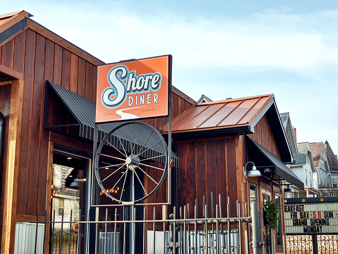 A BLT with a cult following? This Jersey Shore spot is serving up rustic charm and bacon, lettuce, and tomato heaven. Get in line!