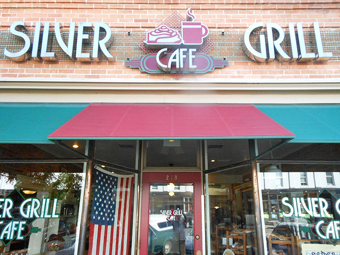 The neon sign beckons like an old friend, promising comfort and calories in equal measure. Fort Collins' brick-fronted treasure stands ready for another day of breakfast magic.