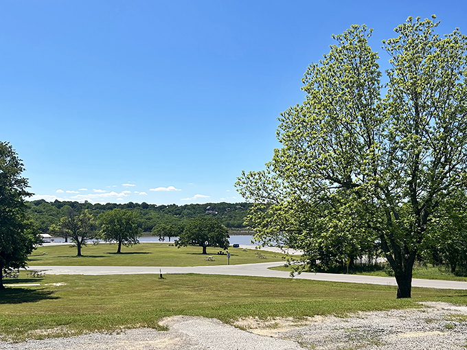 Wide open spaces that whisper "put down that phone" &ndash; Keystone's lakeside views offer the kind of natural therapy no app can provide.