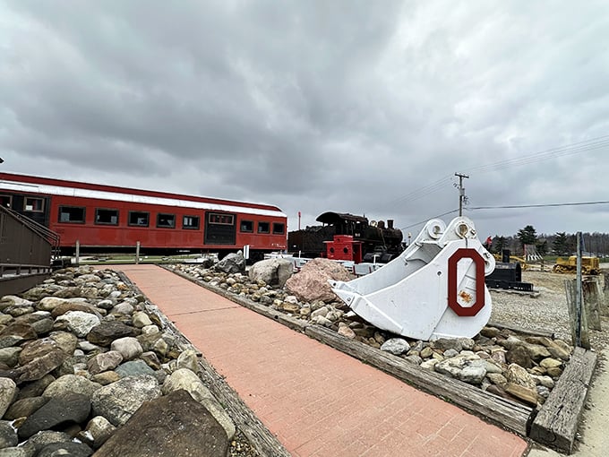 The Buckeye Express Diner's scarlet exterior isn't just a restaurant&mdash;it's a landmark that screams "Ohio!" louder than a stadium full of fans on game day.