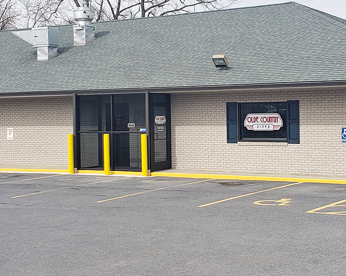 The humble brick exterior of Olde Country Diner is proof that true culinary gems don&rsquo;t need to show off&mdash;here, the food does all the talking.