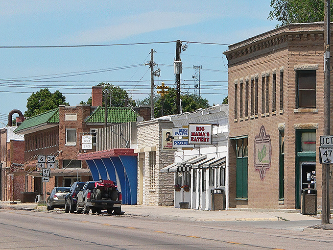 Classic small-town America lives on these brick-lined streets where parking spots outnumber traffic jams exponentially.
