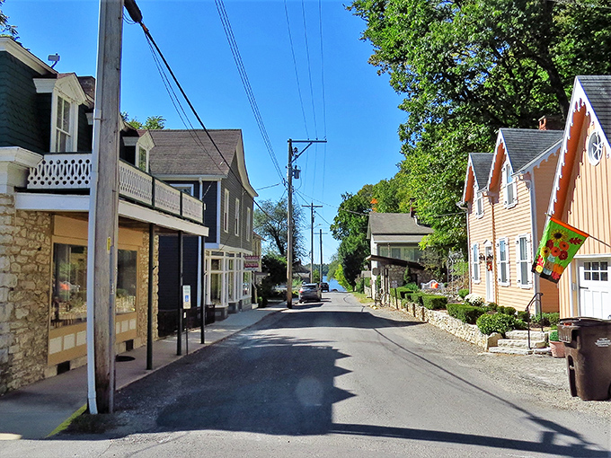 Elsah's main street looks like a movie set, but it's the real deal &ndash; a perfectly preserved slice of 19th-century America along the Mississippi.