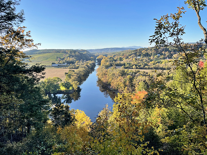 Fall colors paint the rolling hills surrounding the James River in this remote Virginia escape. Pure beauty!