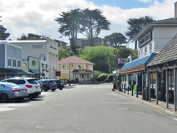 Bandon's historic downtown feels like a movie set where the extras are genuinely friendly locals who remember your coffee order after just one visit.