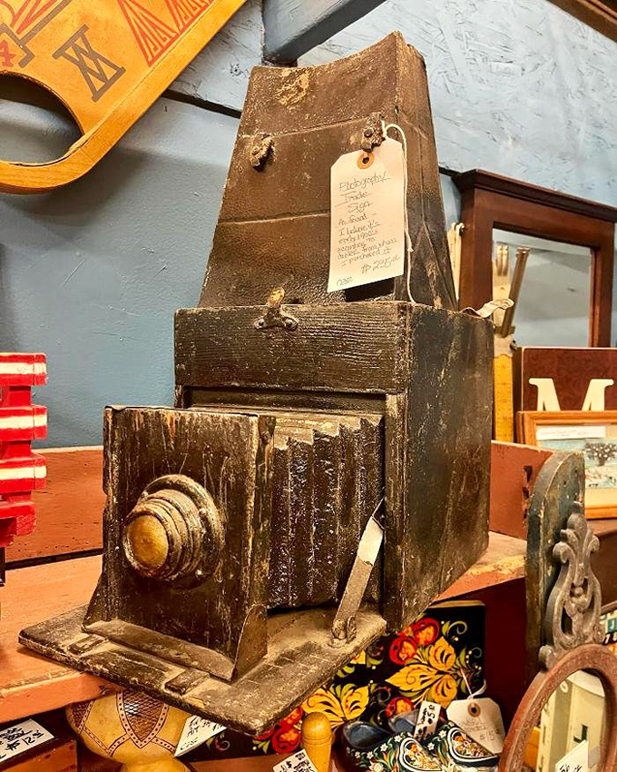 An antique camera that once captured someone's precious memories, now waiting for its second act. Photography before filters were even a concept.