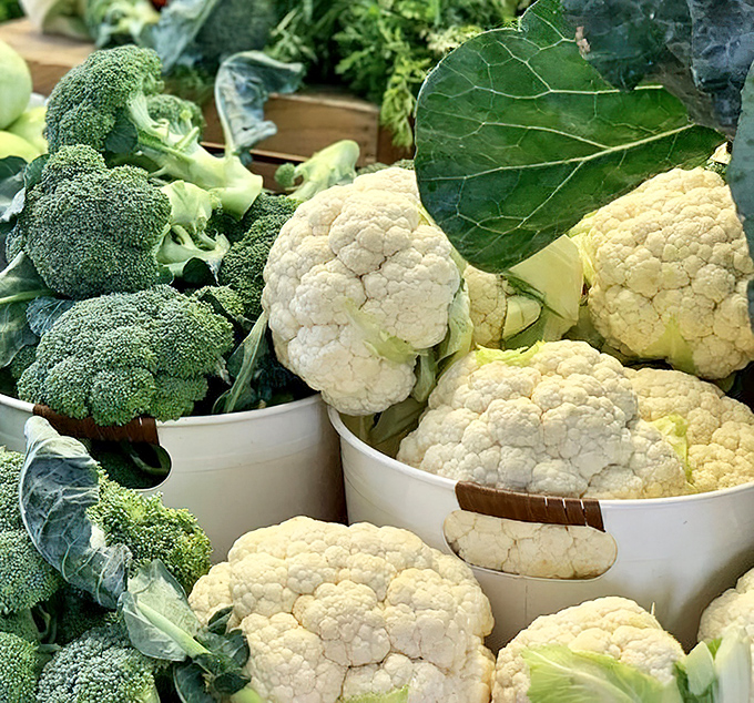 Cruciferous royalty on display – these cauliflower and broccoli specimens could convert even the most committed vegetable skeptic into a true believer.