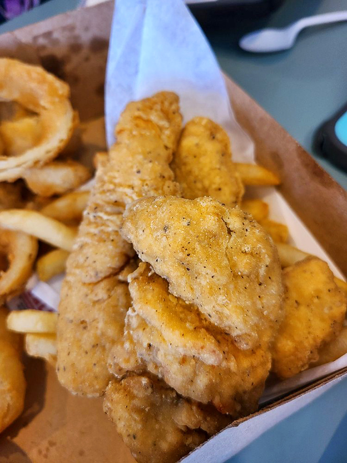 Chicken tenders that actually taste like chicken&mdash;a revolutionary concept in fast food that Pace's mastered decades ago.