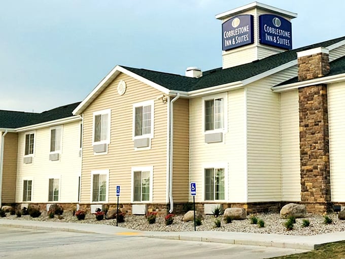 Cobblestone Inn provides comfortable lodging for visitors without the sticker shock of big-city hotel prices.