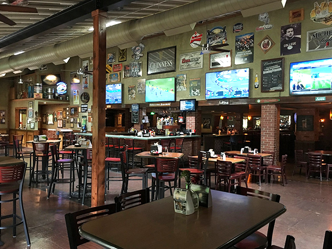 Sports memorabilia and multiple TVs create the perfect backdrop for debating last night's game while waiting for your wings to arrive. 