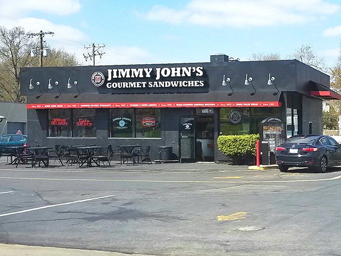 Jimmy John's may be "freaky fast," but Cape Girardeau folks know good sandwiches are worth lingering over.