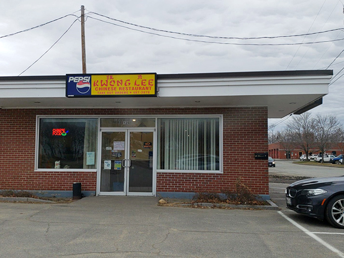 Kwong Lee brings unexpected culinary diversity to rural Maine, proving good Chinese food knows no geographic boundaries.