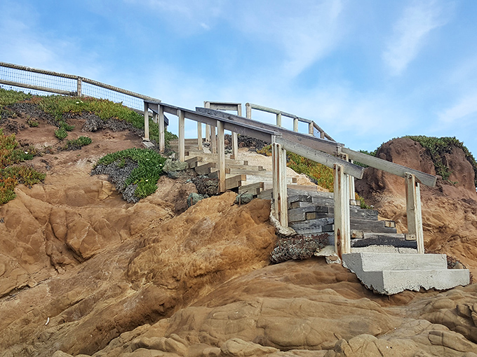 These coastal stairs aren't just a path to the beach&mdash;they're a stairway to heaven, California-style. No Led Zeppelin required.