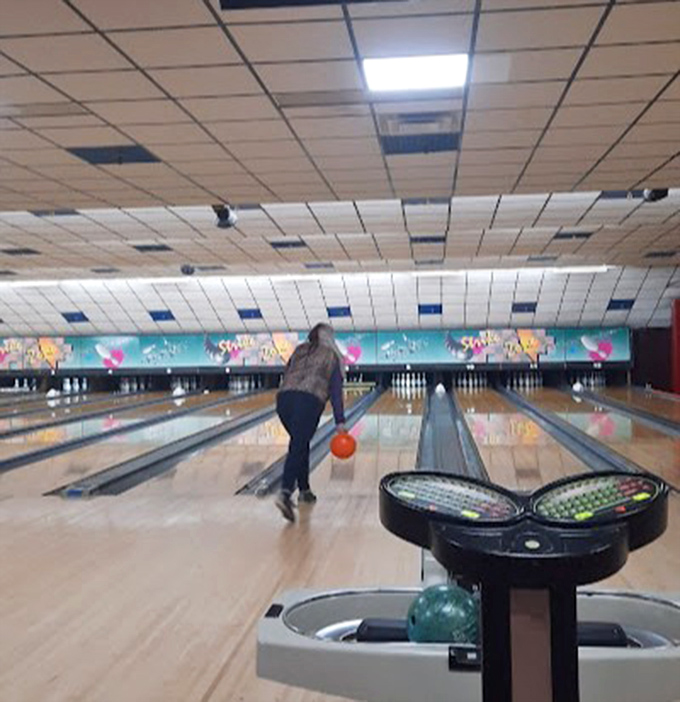 Medina Lanes proves bowling never goes out of style. Where else can you wear someone else's shoes, throw heavy objects, and celebrate knocking things down?