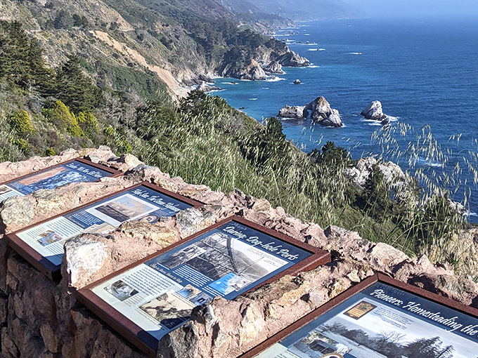 History with a view. These interpretive panels tell fascinating stories, but let's be honest&mdash;you're here for that breathtaking backdrop.