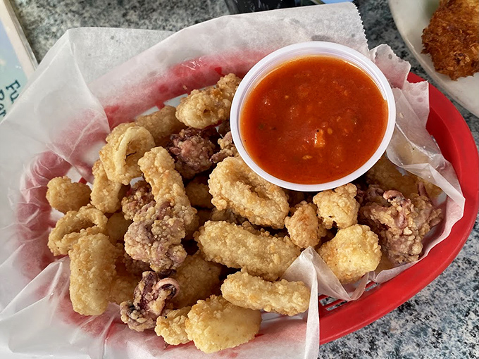 Fried calamari that crackles with each bite. That marinara sauce isn't just a condiment&mdash;it's a warm, tomatoey welcome committee.