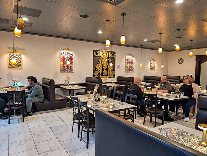 Where strangers become friends over shared plates, OSH creates the kind of dining experience that reminds us why breaking bread matters.